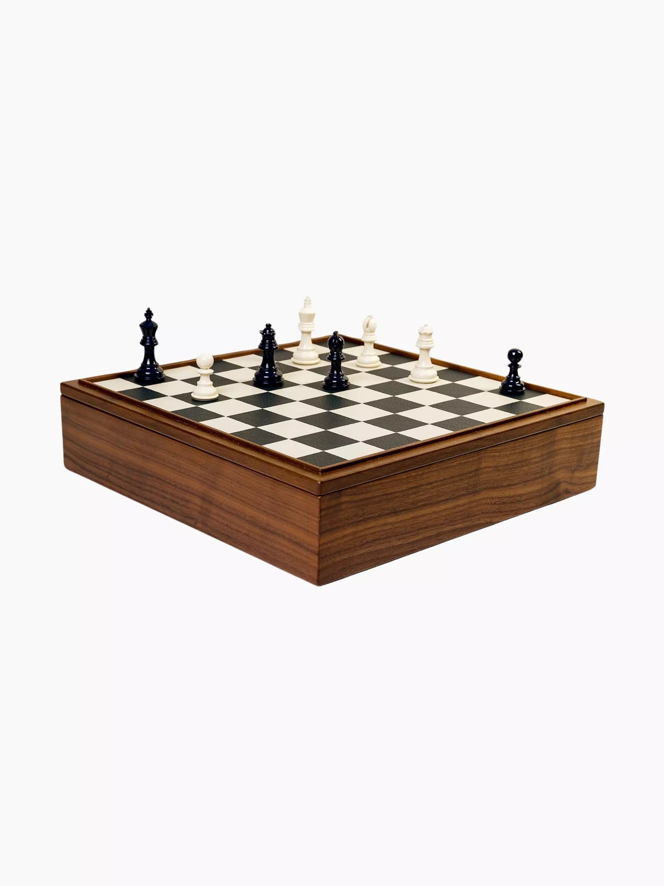 Mayfair Table Top Chess Set | The Go-To