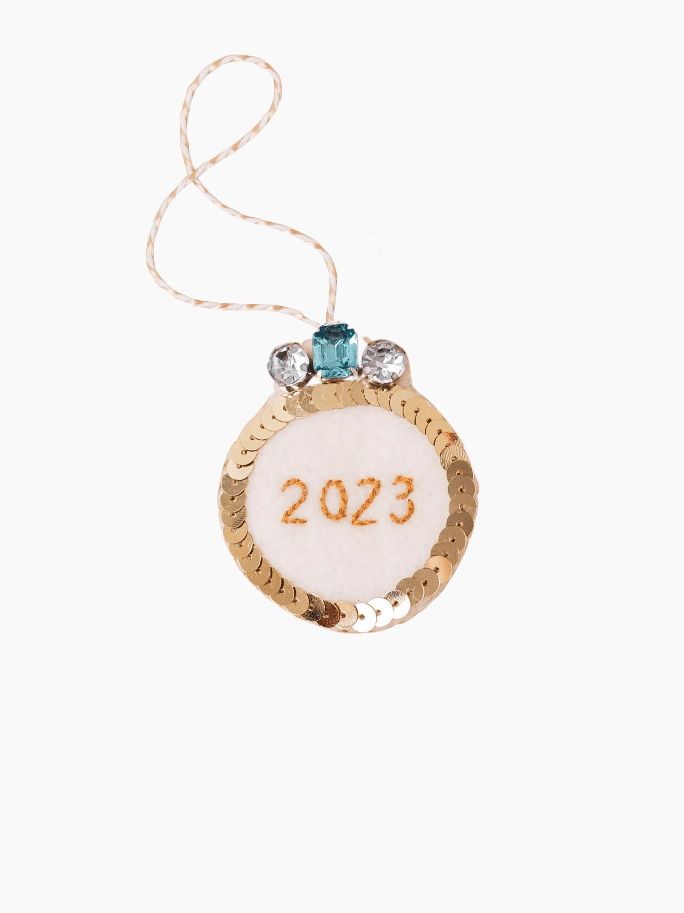 Wedding Ring Ornament | The Go-To