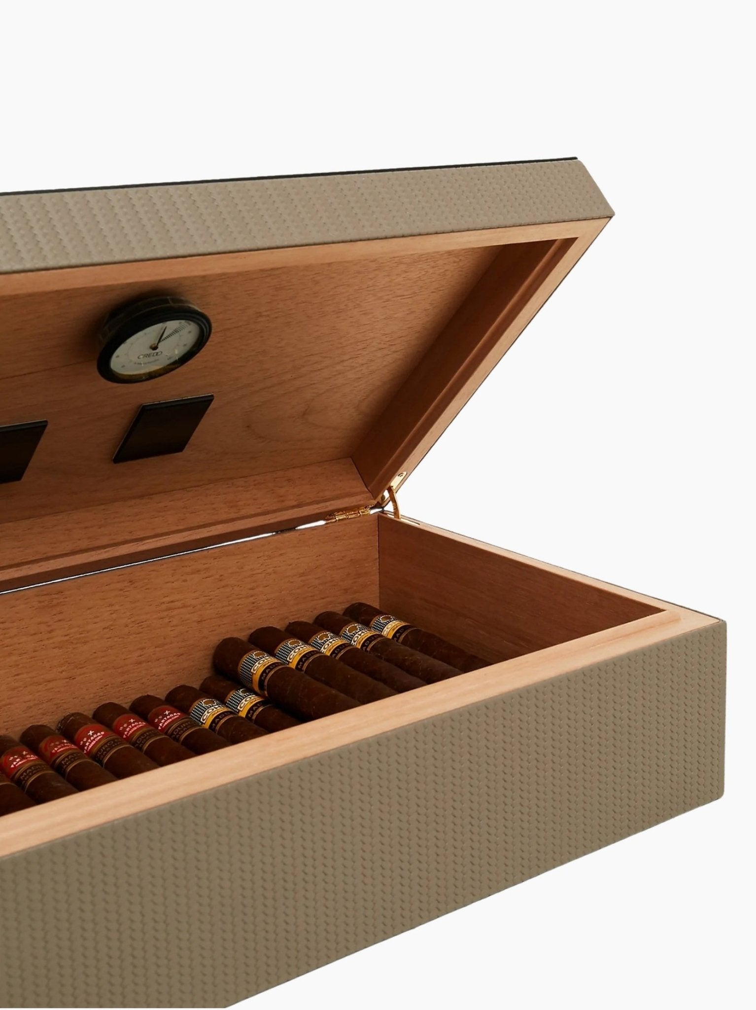 100 Cigar Humidor | The Go-To